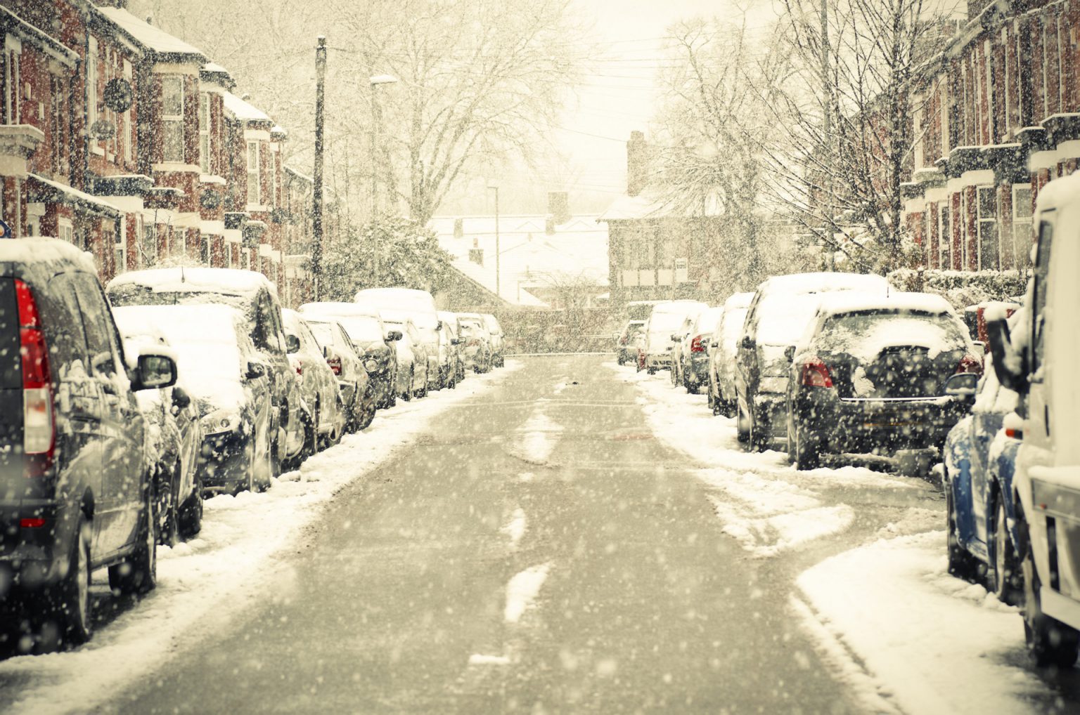 Your Essential winter Car Service Checklist Dayinsure your-essential-winter-car-service-checklist-dayinsure